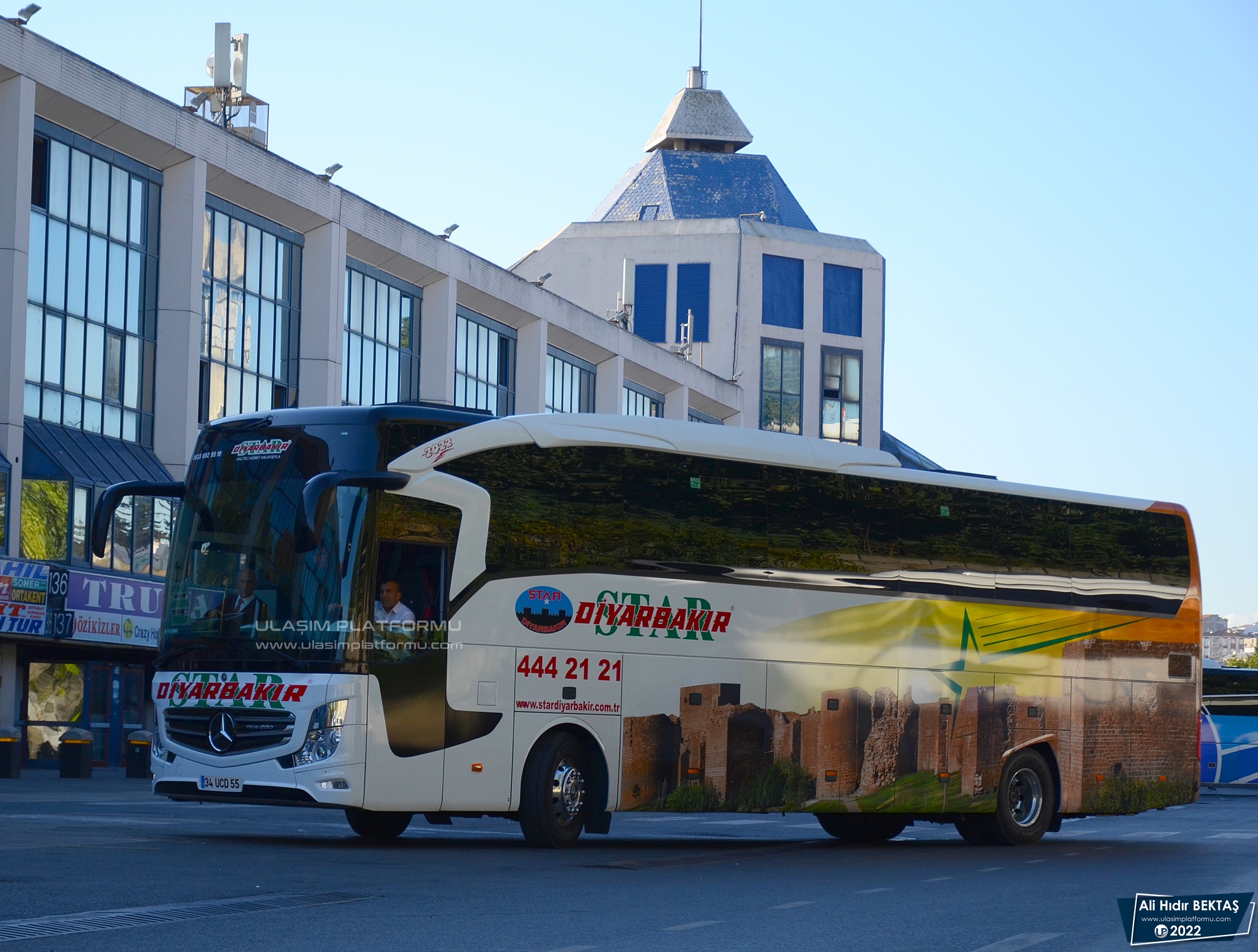 Mercedes Benz Travego 16 SHD